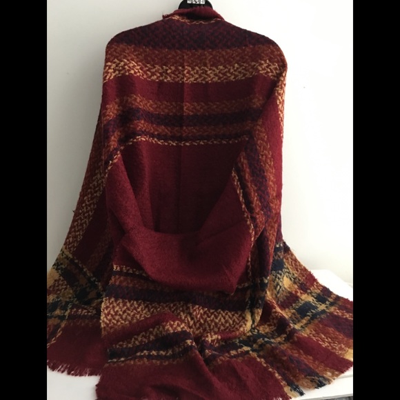 Collection XIIX | Accessories | Nwt Oversized Fluffy Winter Shawl Wrap ...